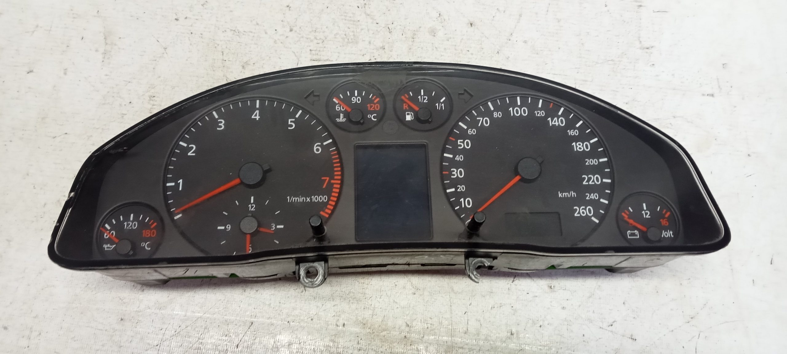 Quadrante AUDI A6 C5 – AS Brito – Viaturas e Pneus Multimarca